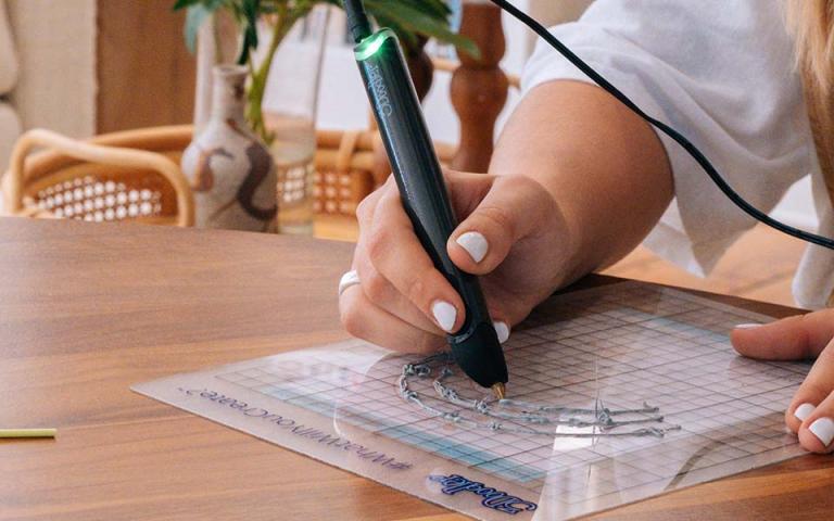 A Magic… Pen!? Use the 3Doodler Create+ to Draw in 3 Dimensions!